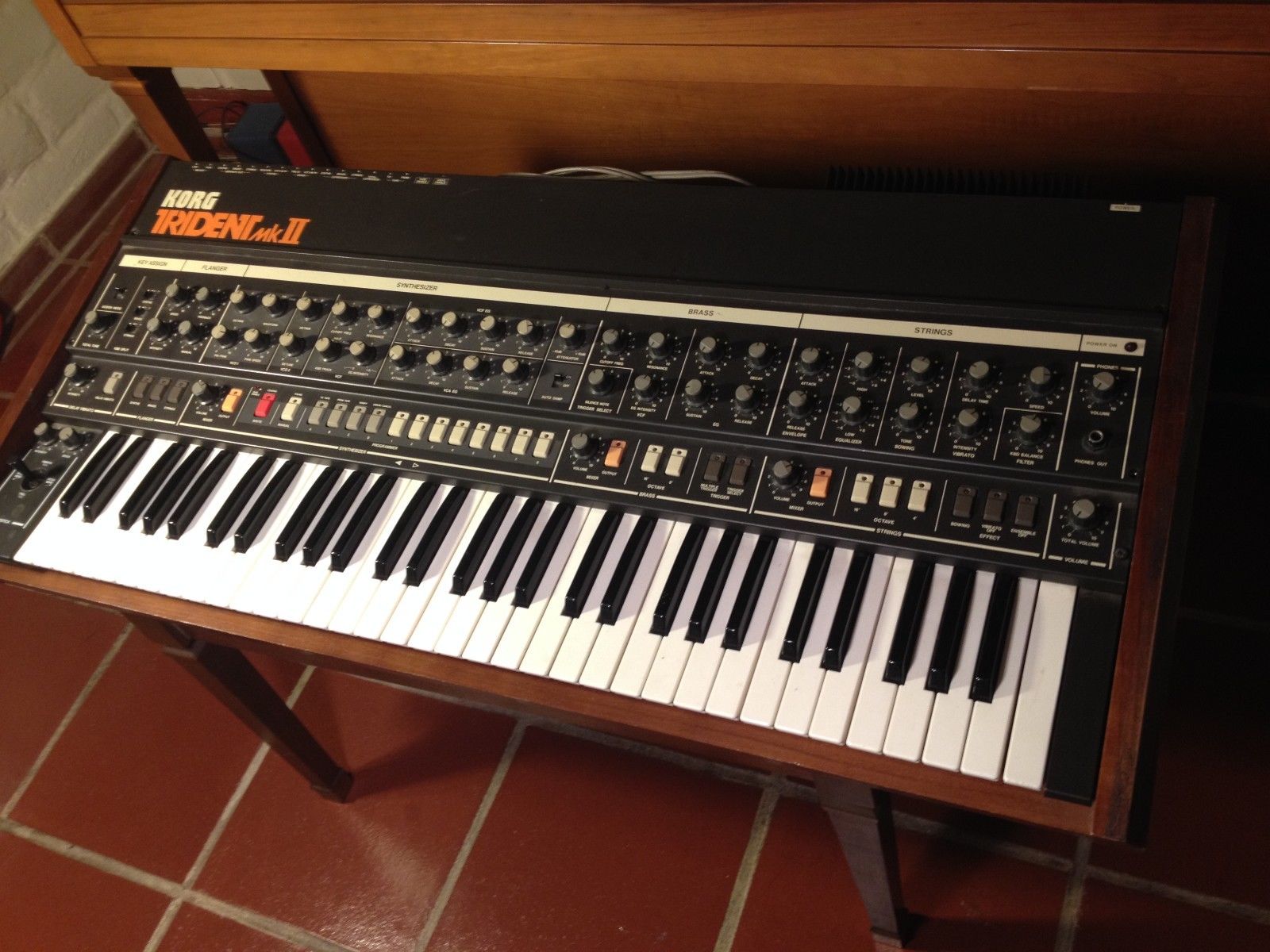 MATRIXSYNTH: Korg Trident MK II