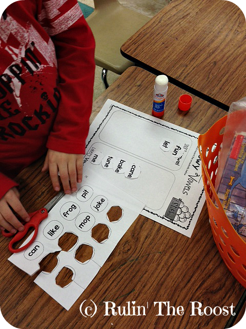 Rulin' The Roost: Classroom Snowball Fights!