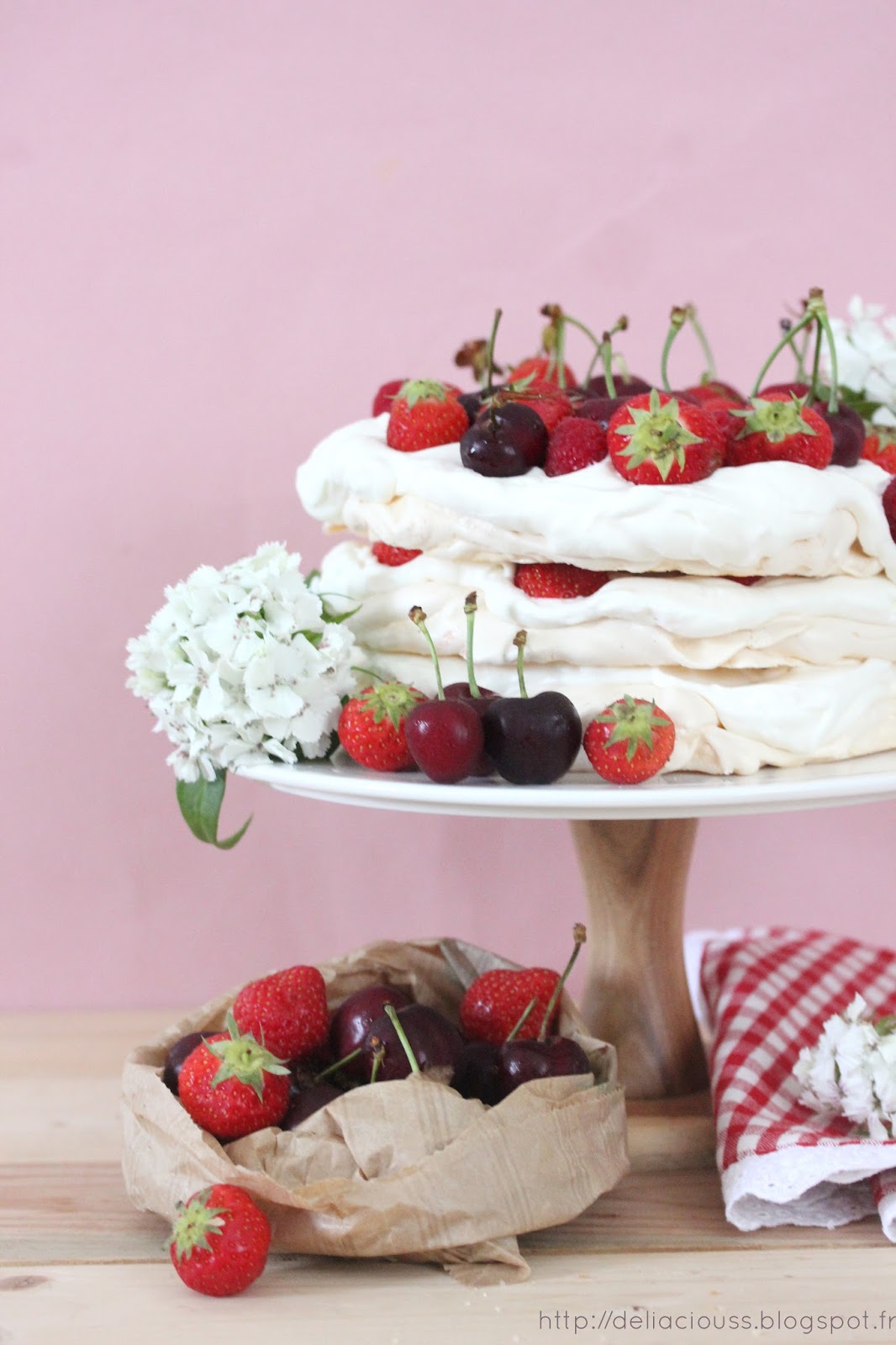 La pavlova aux fruits rouges : trois étages, trois fois plus de ...