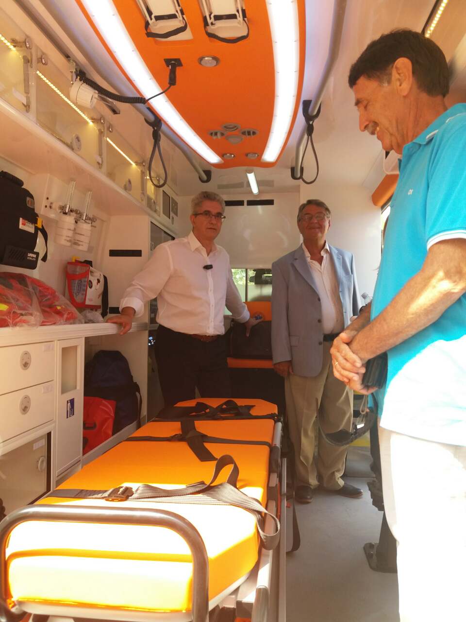 ΕΚΑΒΙΤΙΚΑ ΝΕΑ: Με 4 νέα ασθενοφόρα ενισχύεται ο στόλος του ΕΚΑΒ ...