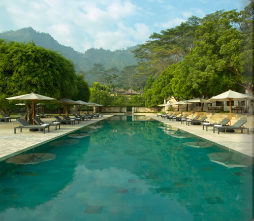 TRAVEL ADVENTURE: AMANJIWO LUXURY RESORT