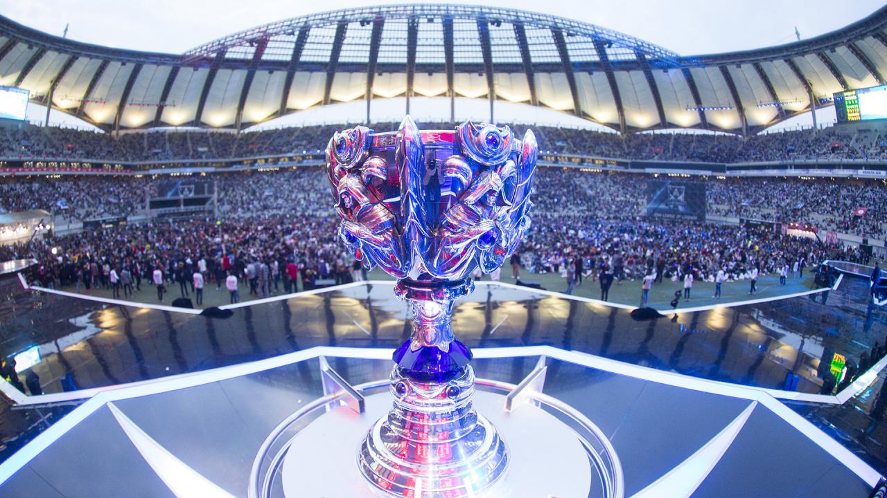 Surrender at 20: This Week in eSports - Worlds 2015 in EU, LCS Week 1 ...