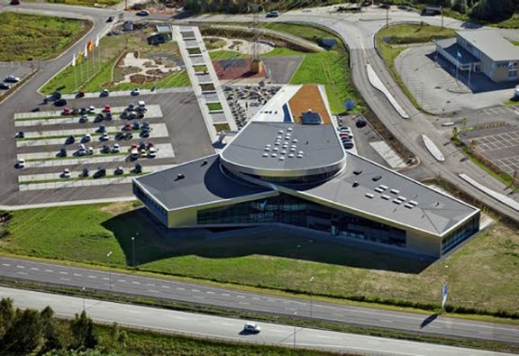 OpenMind Design: Exploring 3-Dimensional Form