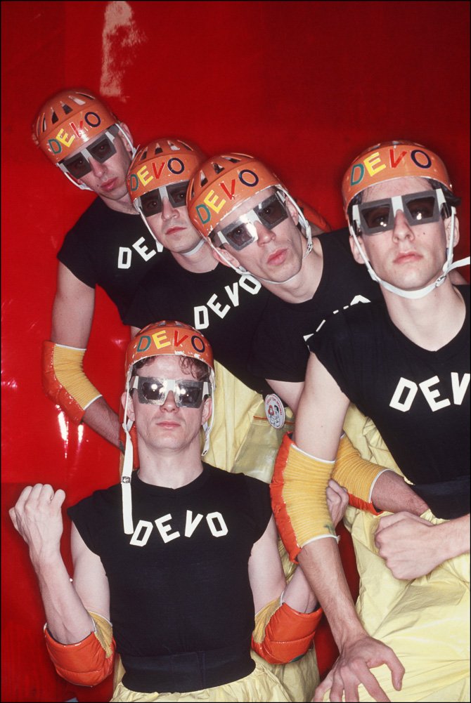 H A R M O N Y S L E D G E: To describe New Neon...