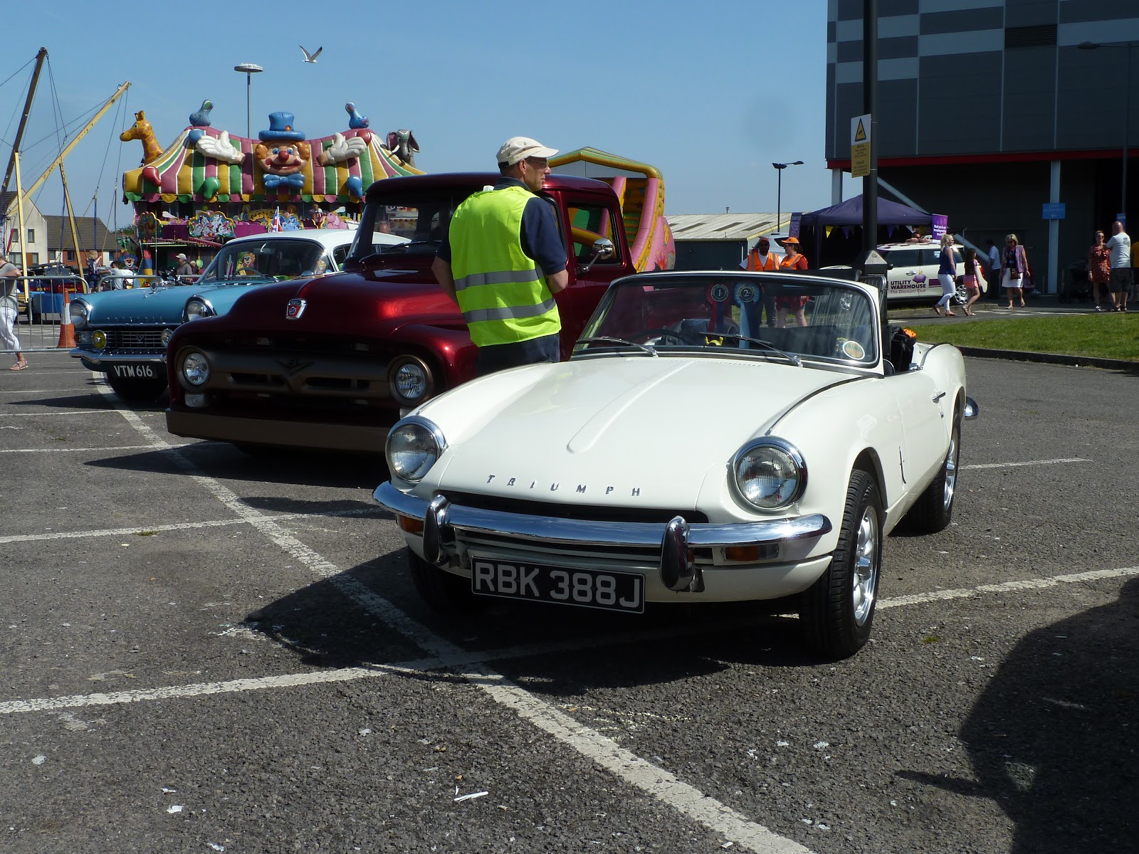 South Wales Classic Car Club : Classics in Cardiff 2018