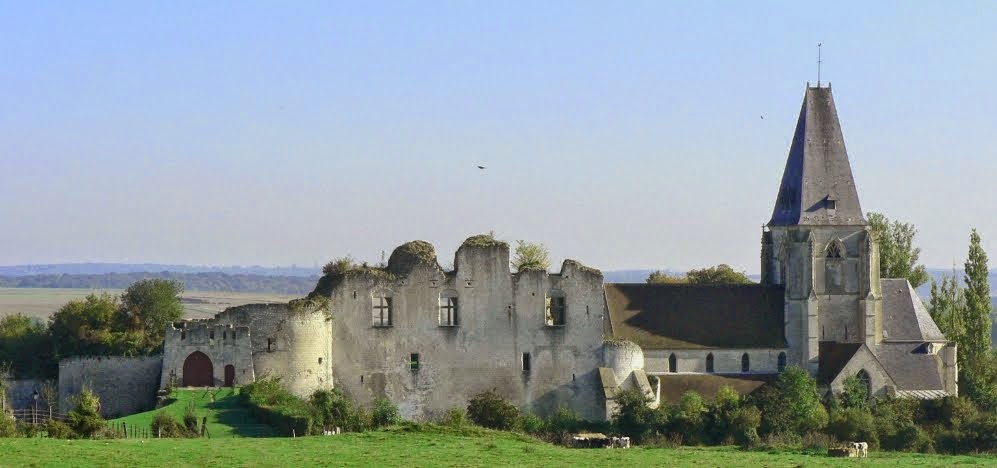 Château de Picquigny: Château de Picquigny : Office de tourisme Ouest ...