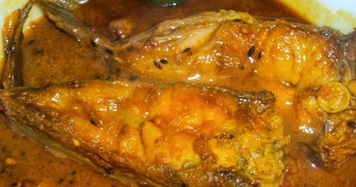 Bengali Recipe: Chital Fish (knifefish) Curry