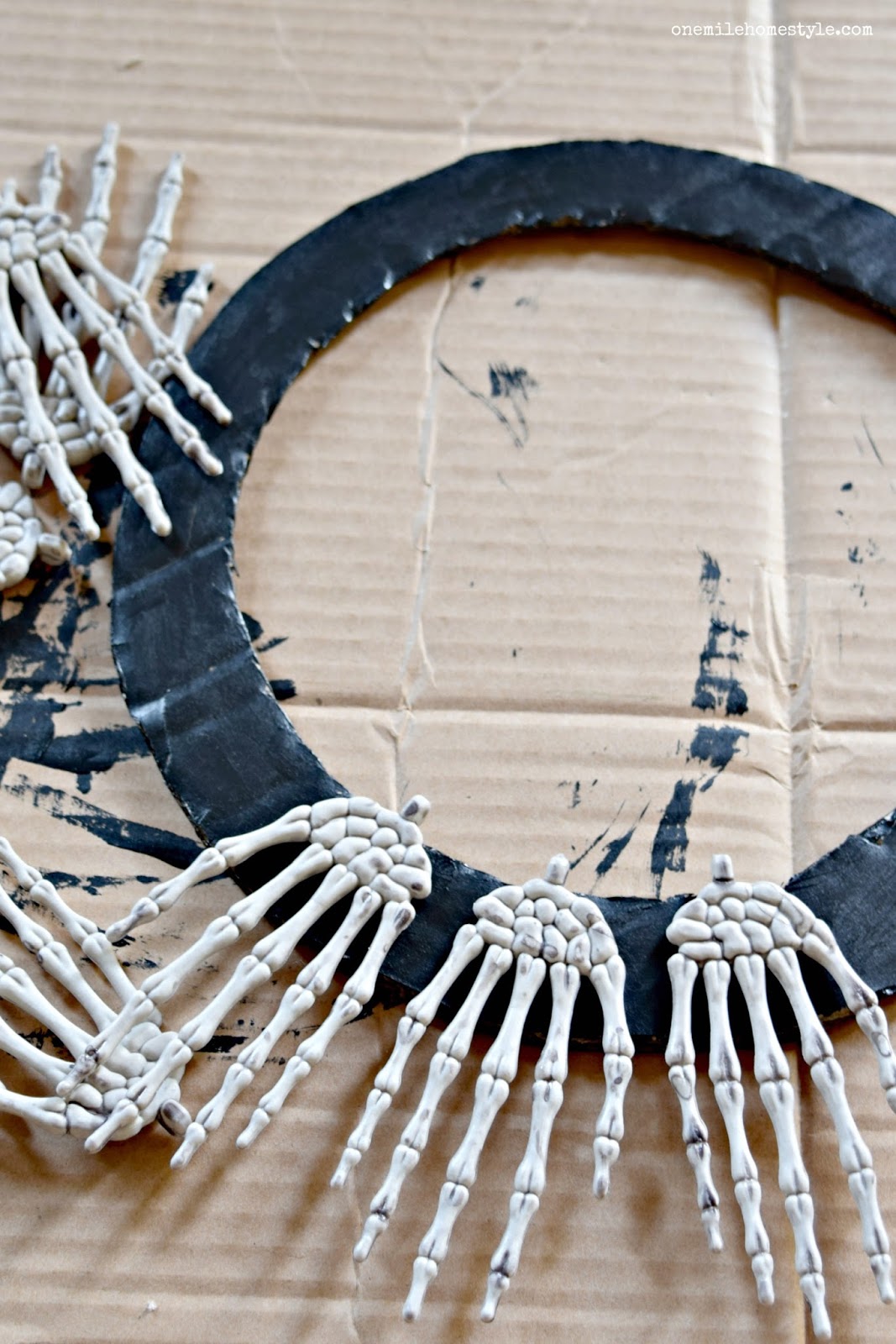 DIY Creepy Skeleton Hands Halloween Wreath