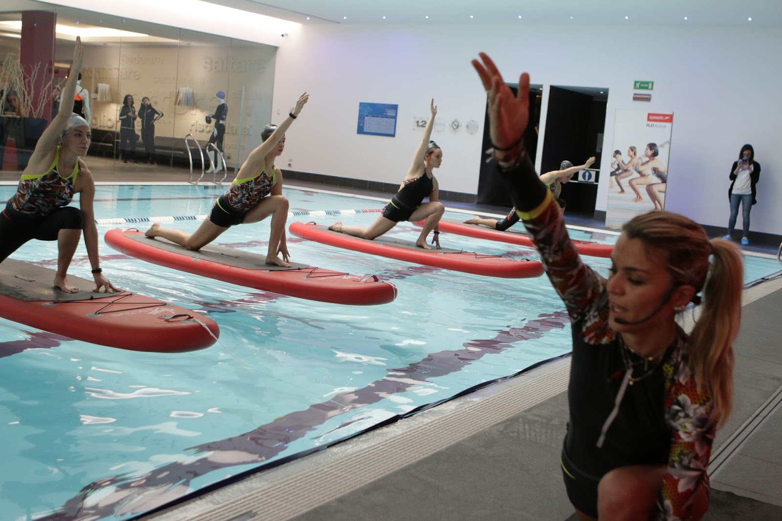 SUP YOGA CON SPEEDO E SAMSUNG ALLA VIRGIN ACTIVE KENNEDY DI MILANO