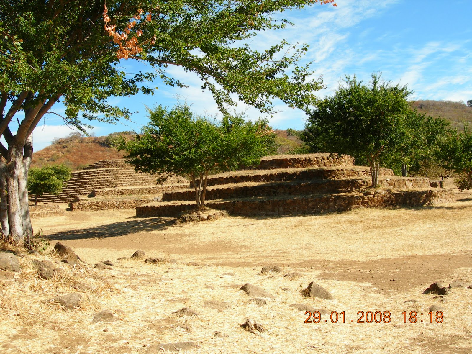 Asociacion Cultural Tierras Sagradas: Guachimontones: Piramides ...