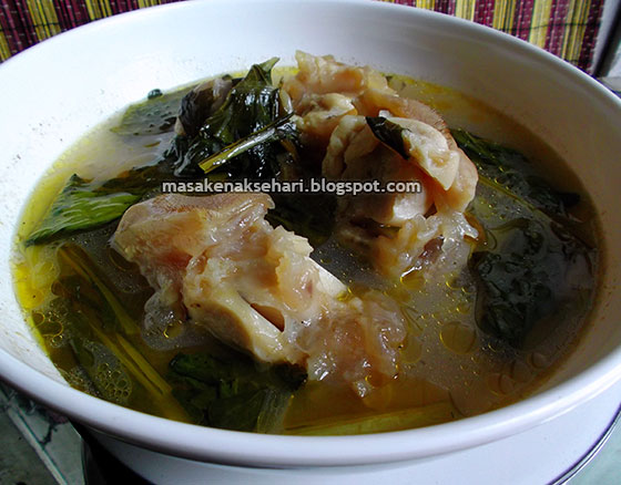 Cara Membuat Resep Sop Kaki Sapi Kuah Bening Spesial - Masakan Enak