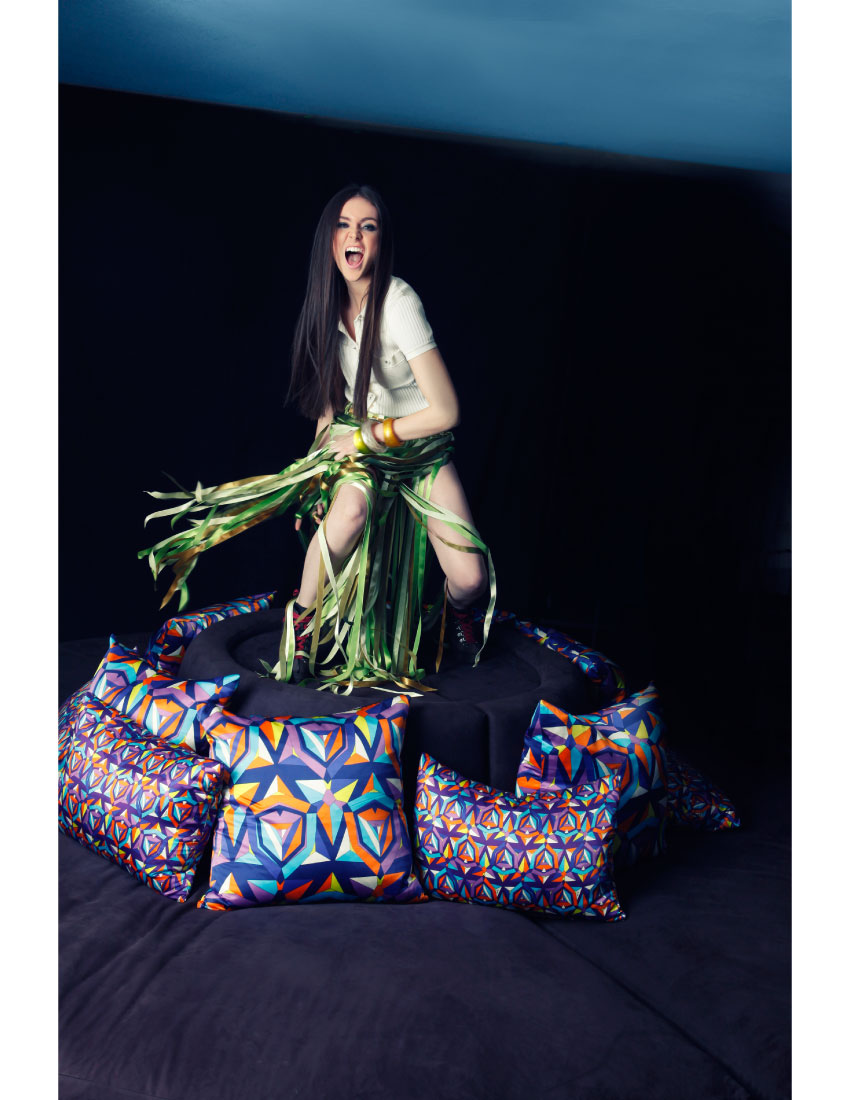 Lea Cappelli ~ Fantastics Magazine - Corinna B's World