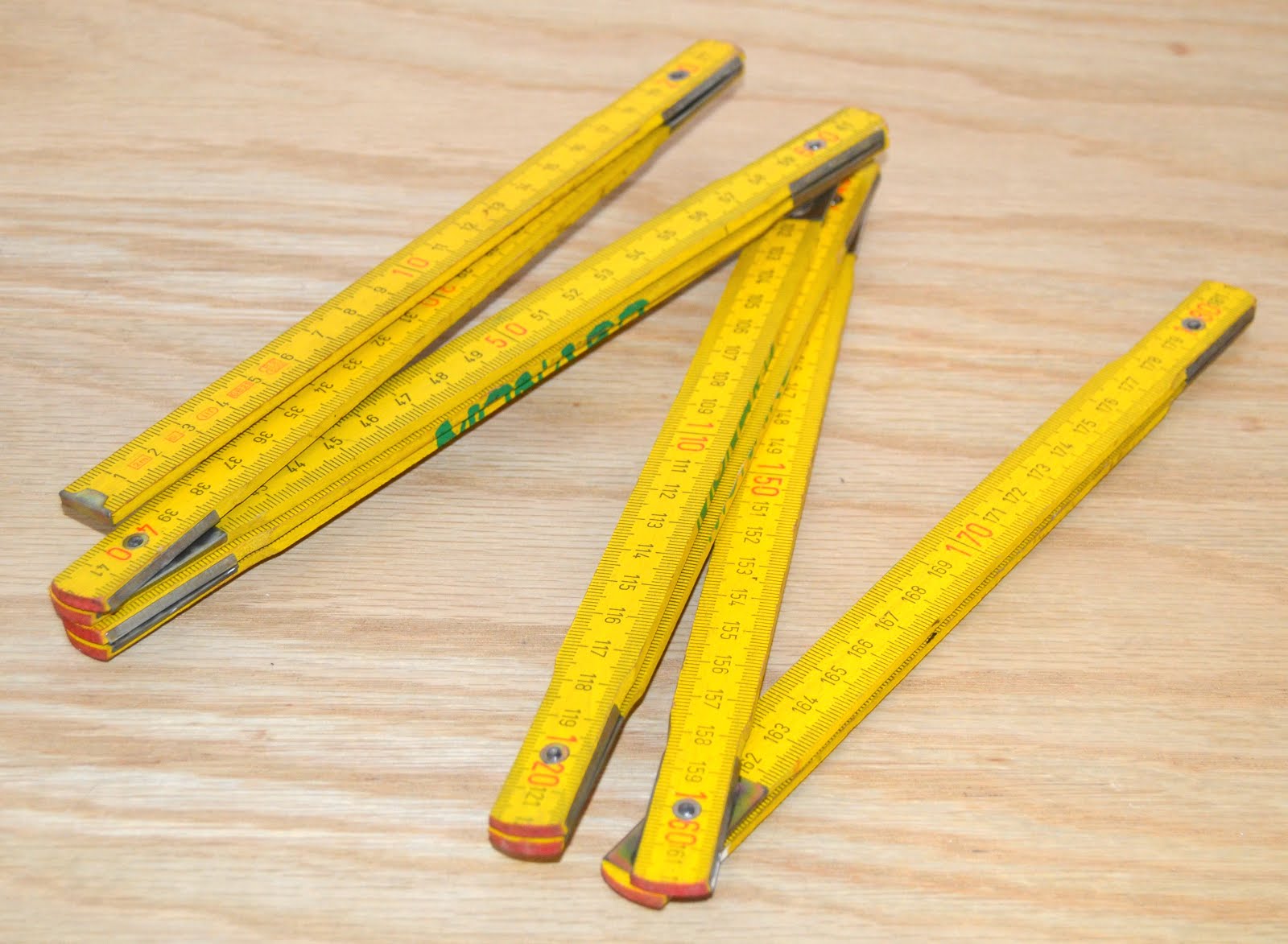 Vintage Lifestyle Concept Store : ANCIEN MÈTRE PLIABLE EN BOIS, ÉTOILE ...