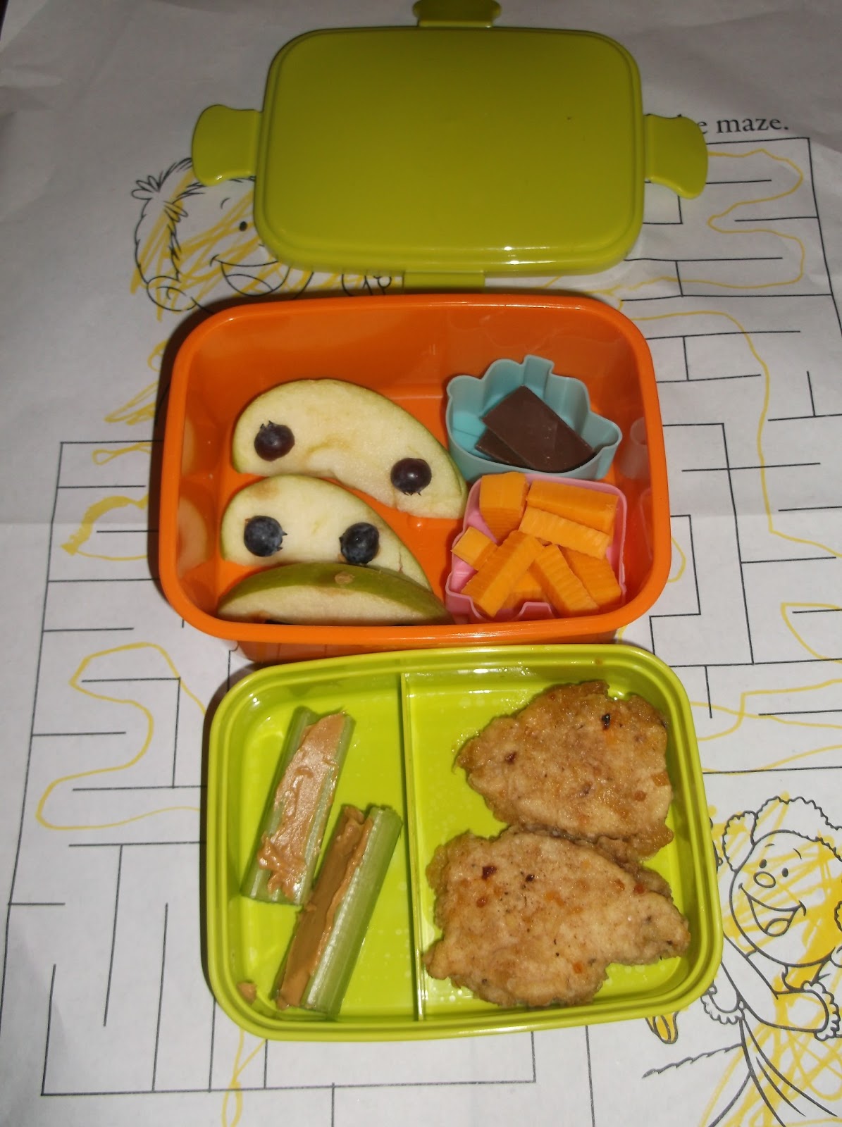 Bento Minions: Homemade chicken nuggets and apple cars