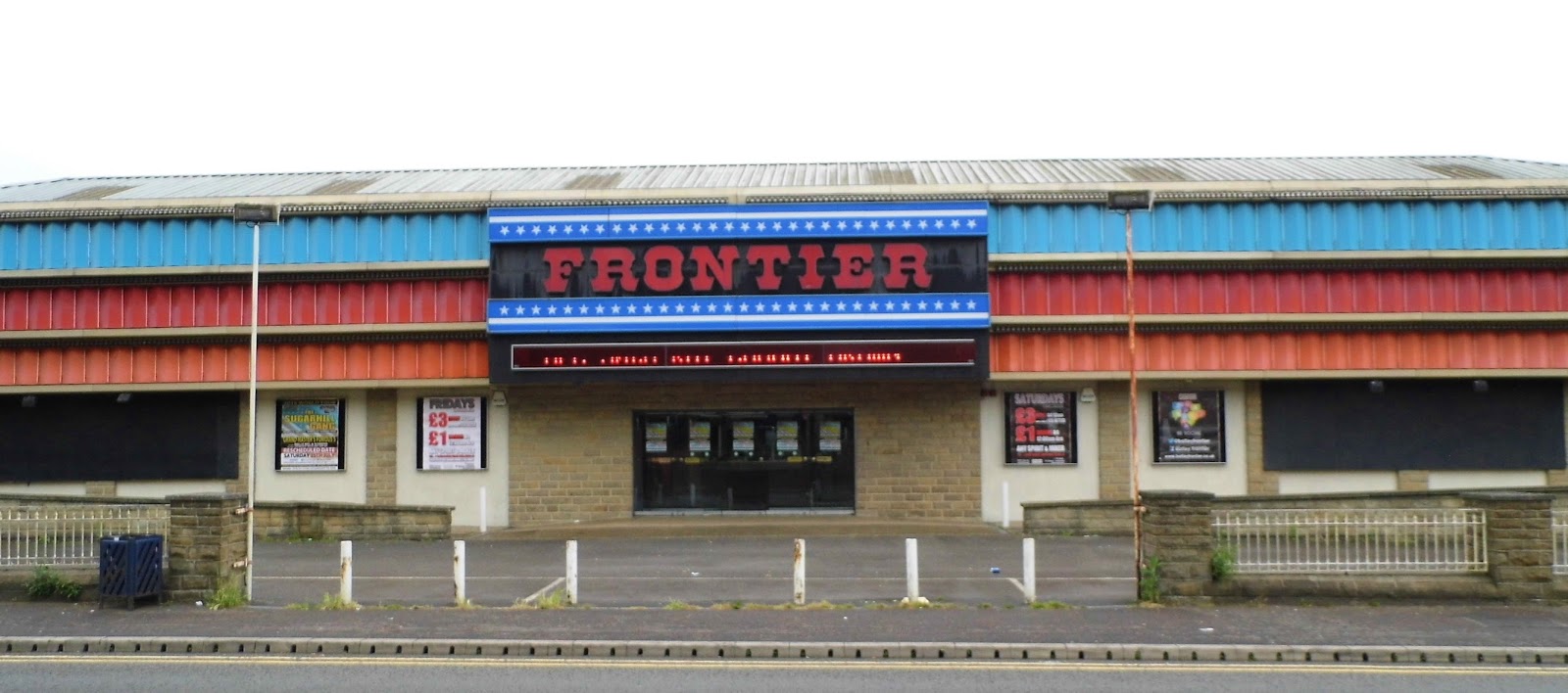 We all stand together: CENTURIONS LATE SURGE DENIES THE STURDY BULLDOGS