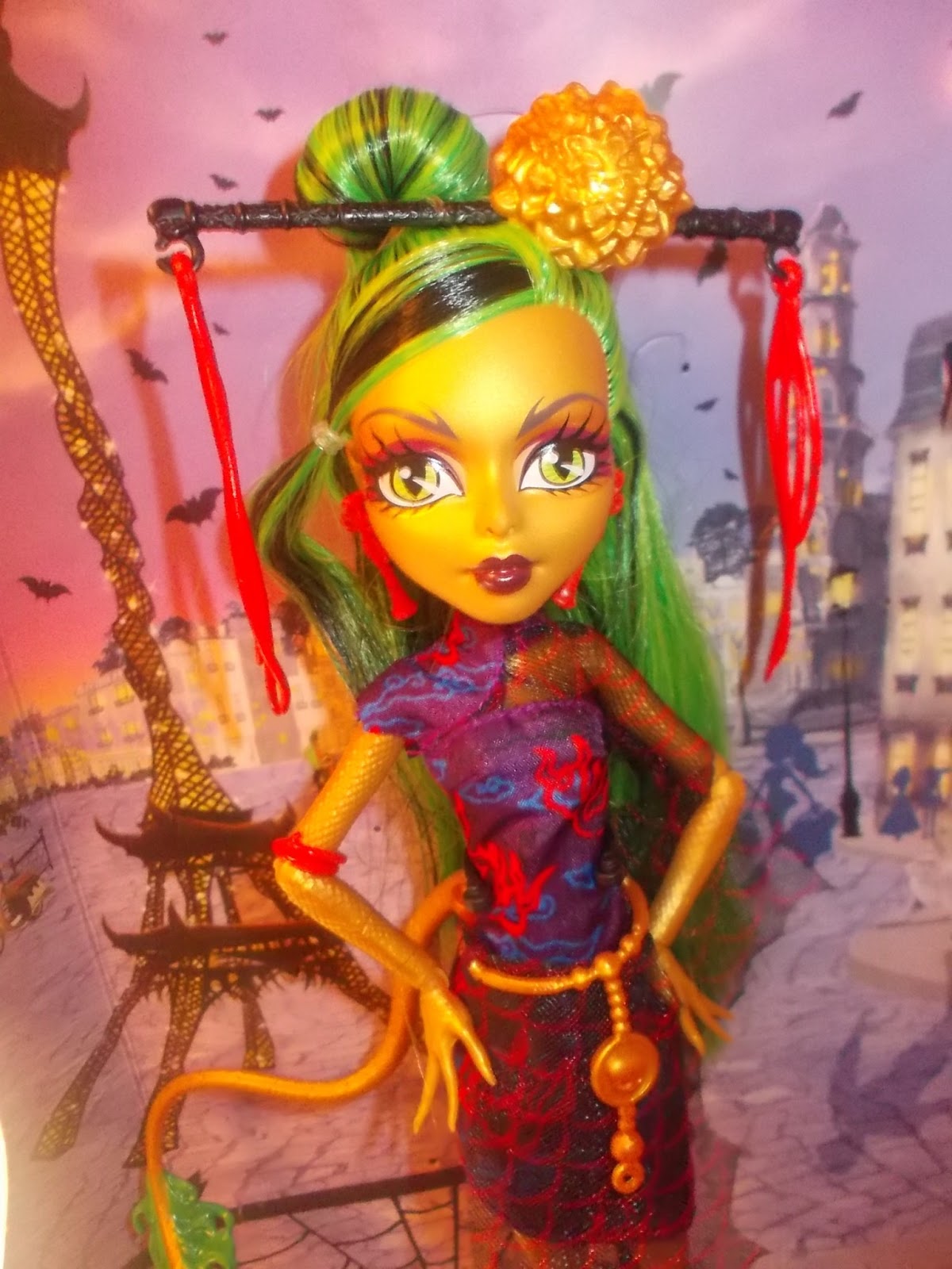Monster High-Pretty : Ya tengo a Jinafire Long