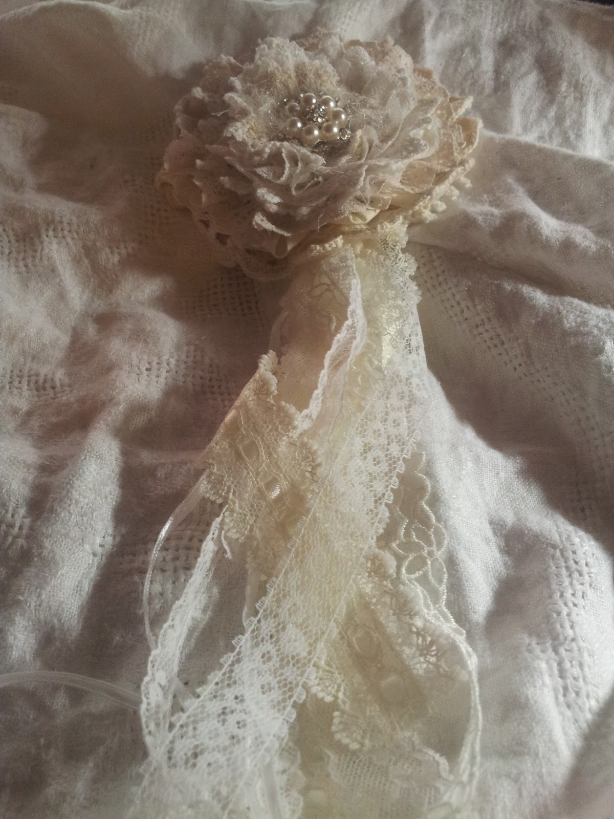 Shabbylishious: "I want me a Lele artflower"