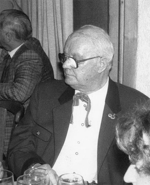 AMO DEL CASTILLO: Malvados: Walter Reder