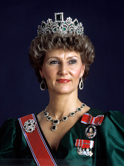 Marie Poutine's Jewels & Royals: Queen Sonja of Norway