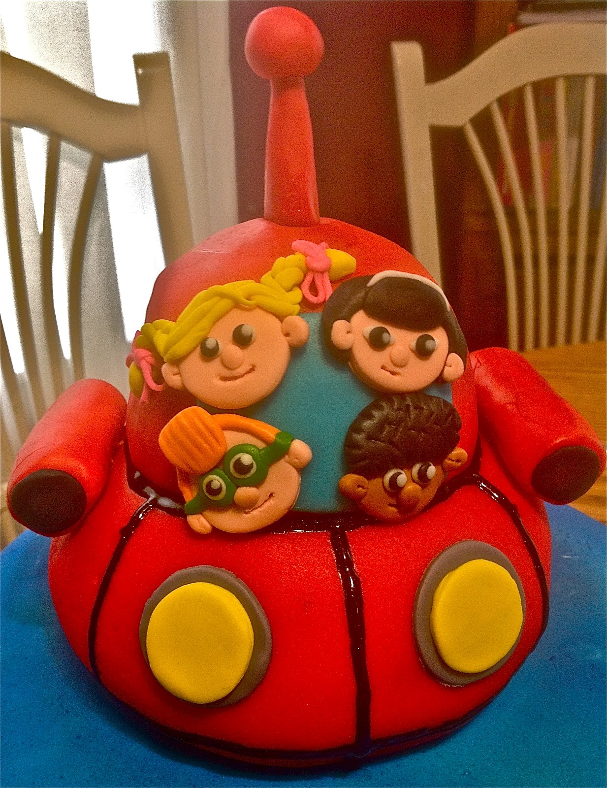 Debbie's Little Cakes: Little Einstein & Mickey Mouse Clubhouse