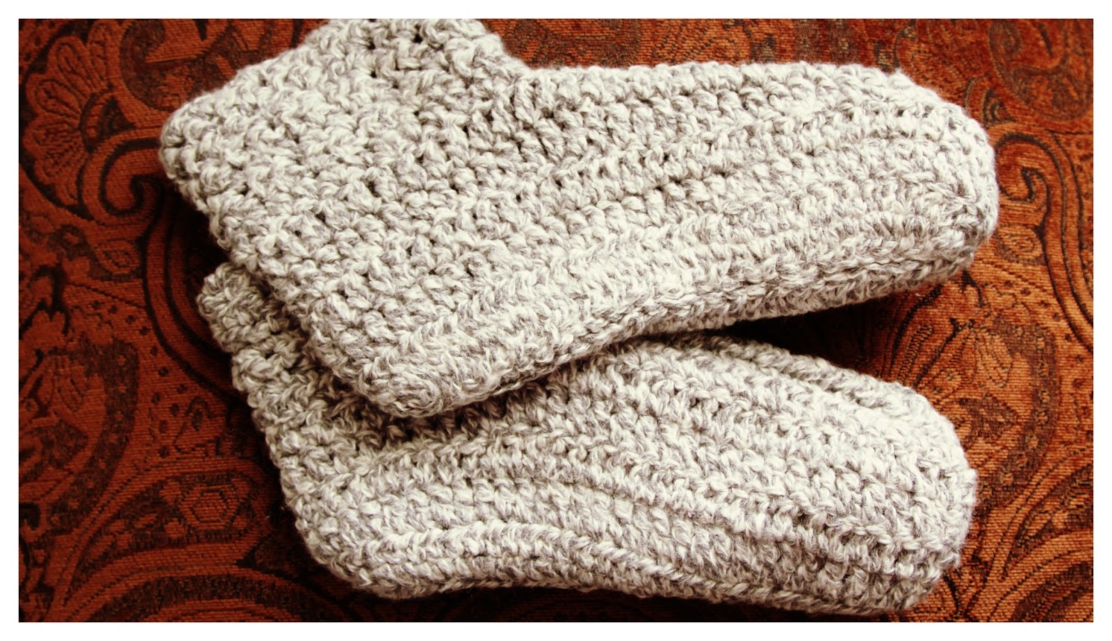the dream crochet blog.: HandMade: At Home House Socks.