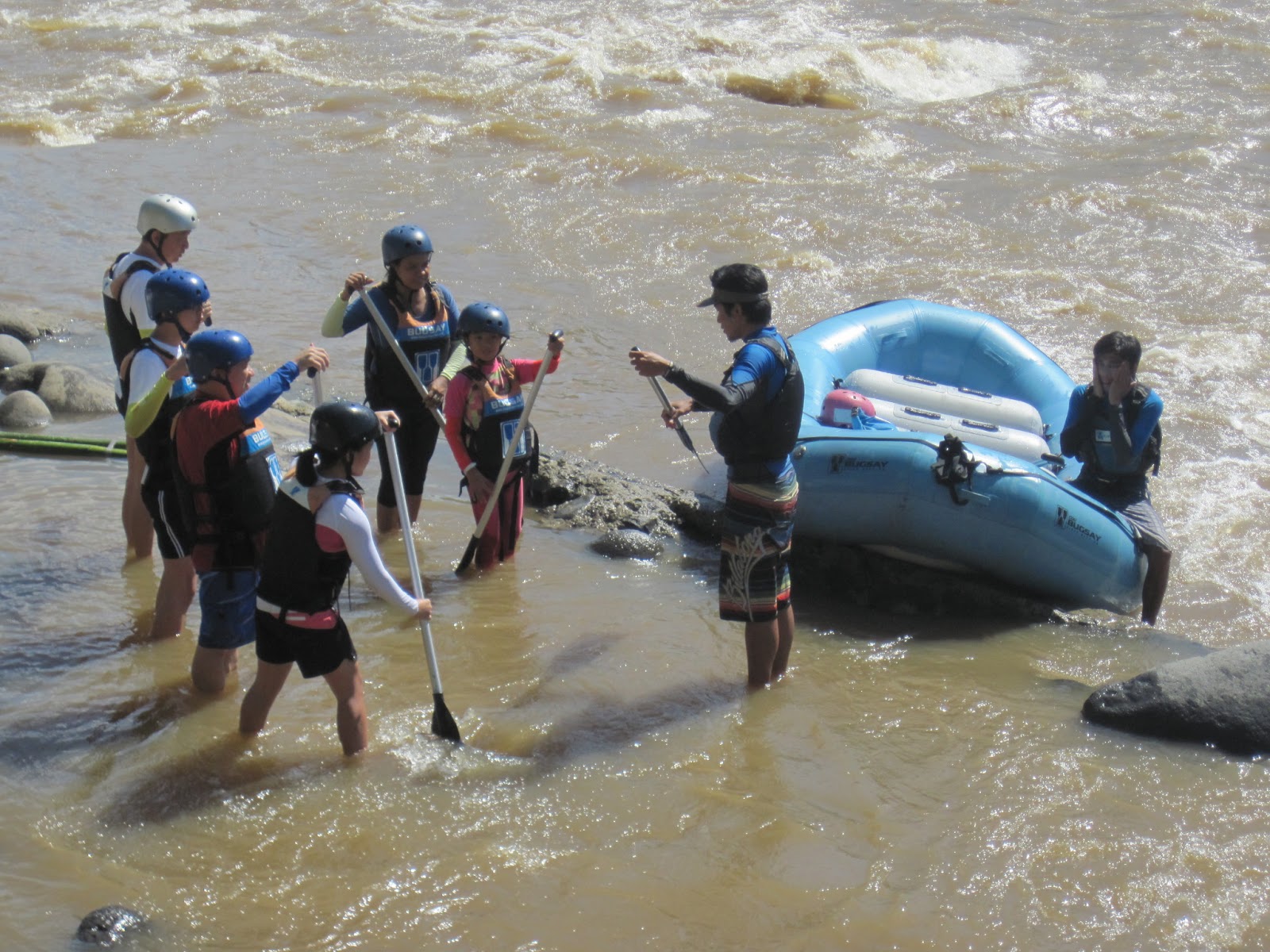 Stay, Stray, Play and Feast: White Water Rafting in CDO Extreme ...