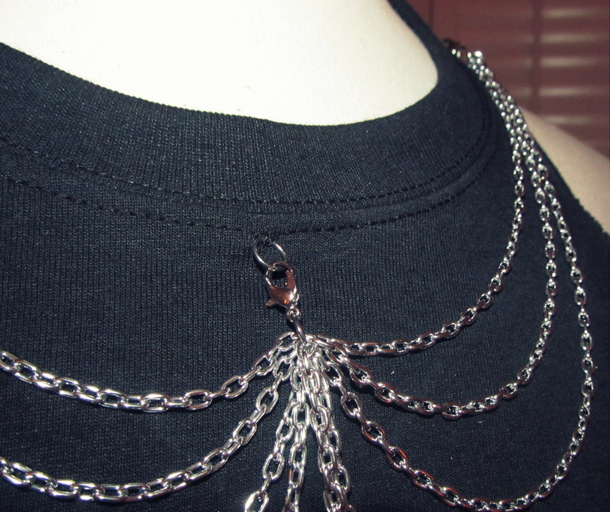 WobiSobi: Project Re-Style # 30: Peep Shoulder Shirt, With Chain Detail.