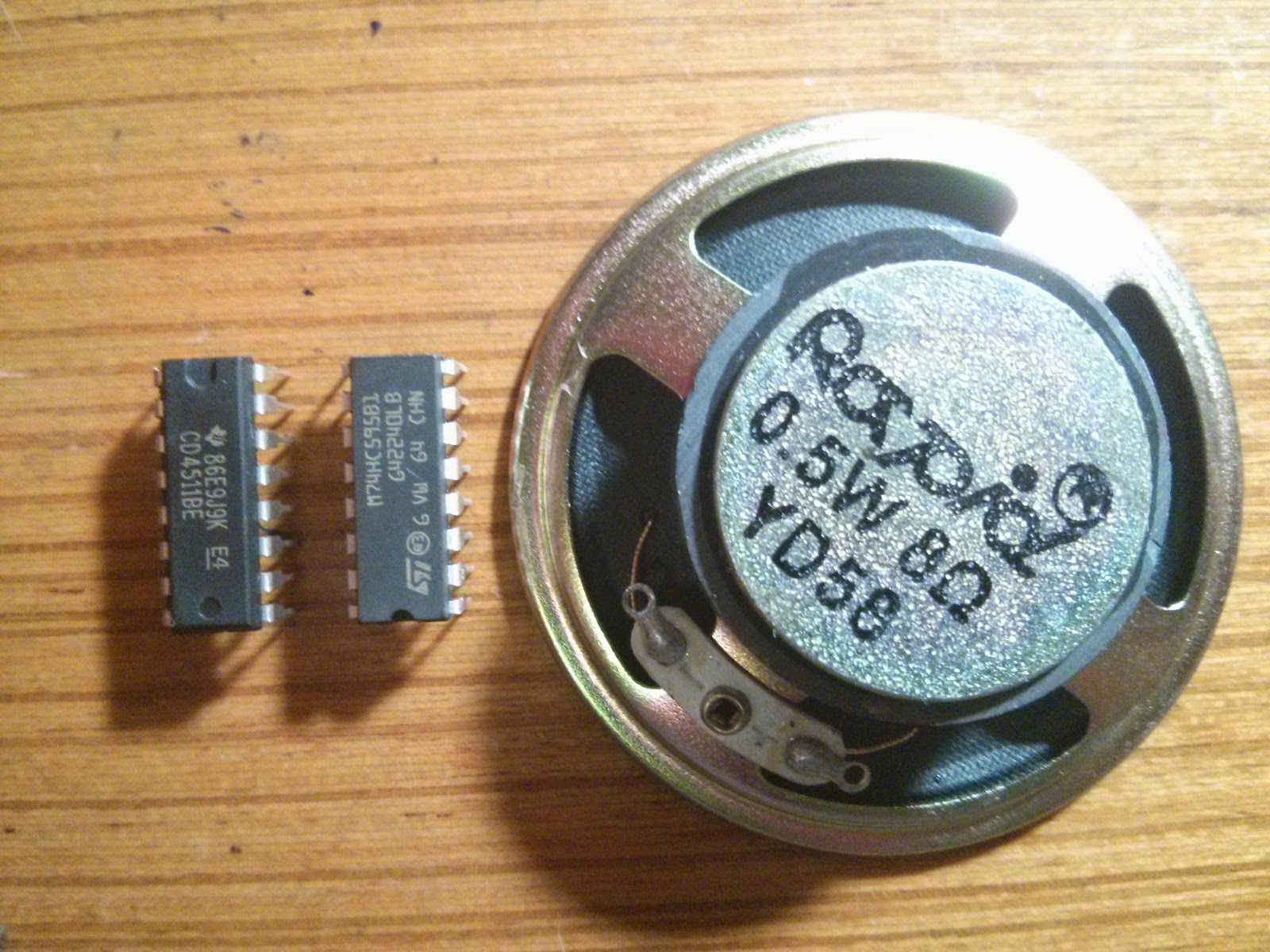 Geek?: Multiplexing 4 digit 7-Segment dengan Shift Registers dan 7 ...