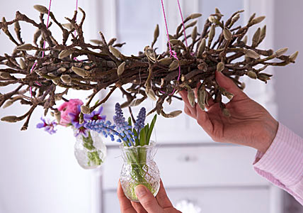 DIY Spring Wreath from Magnolia Twigs