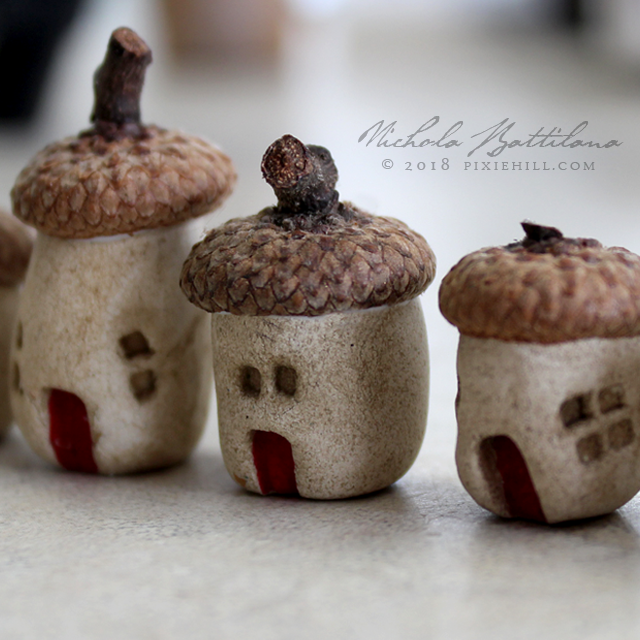 Pixie Hill: Little Acorn Houses