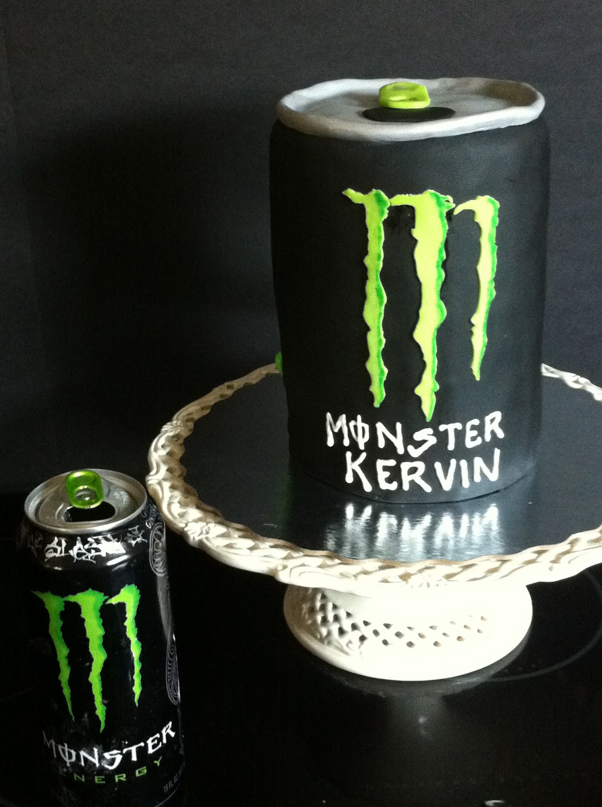 Monster Cake - My Sweet Zepol