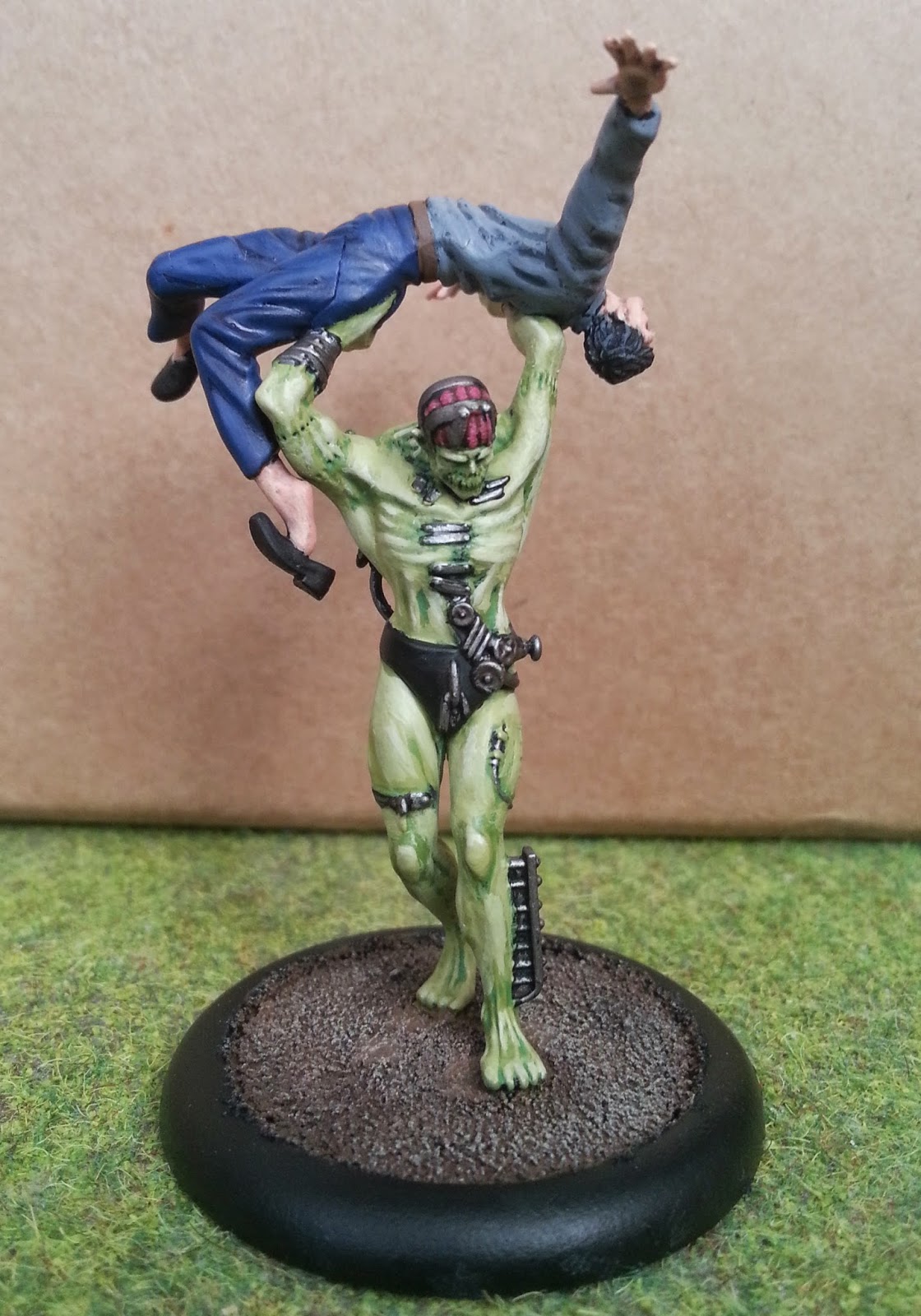 Skulkers Surprise: Malifaux Painting Update: Flesh construct and Toshiro