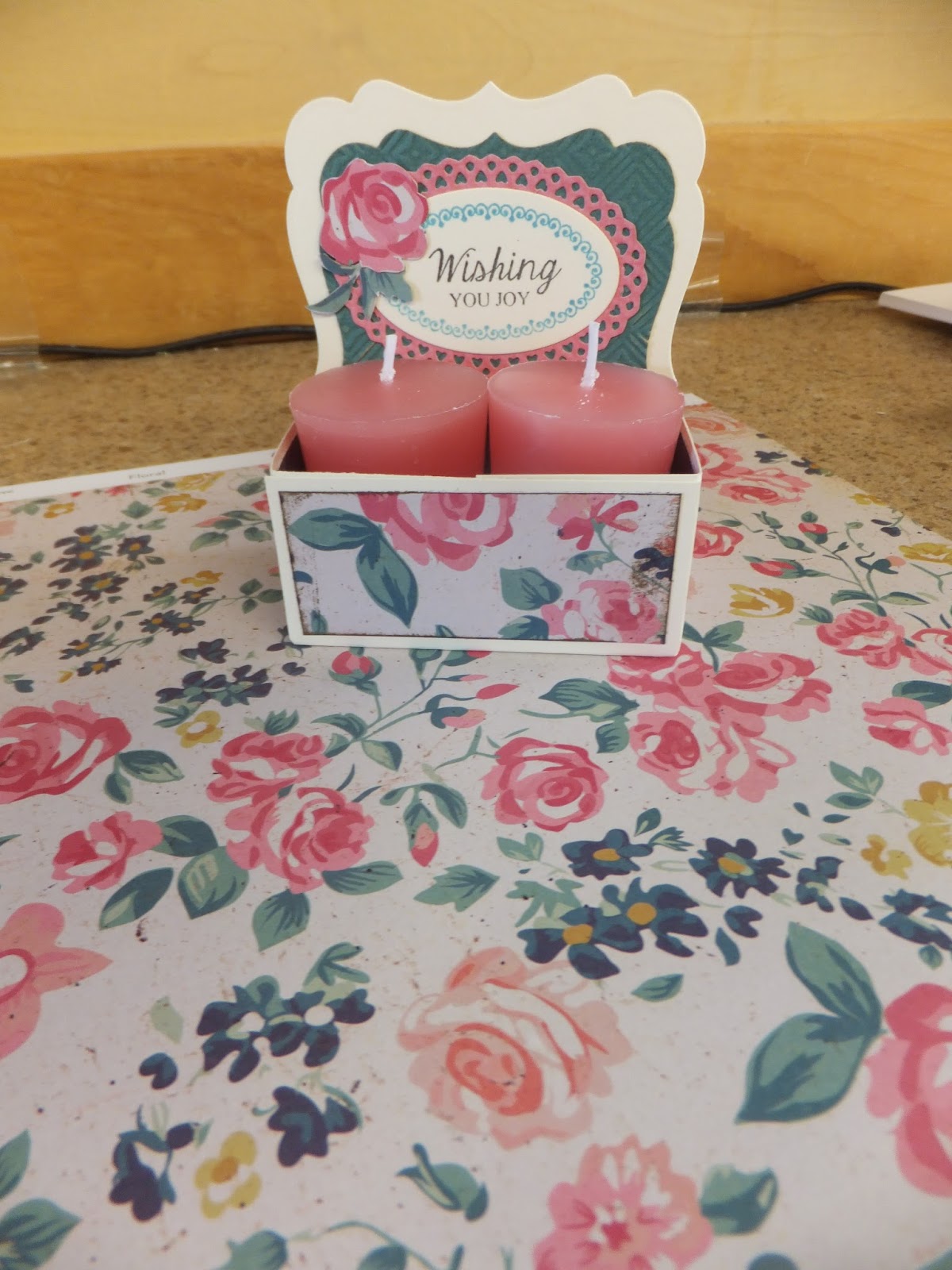 Farmhouse Memories: Paper Crafts for Gift-Giving