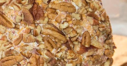 Simple and Delicious Beefy Ranch Cheese Ball - Life with Moore Babies