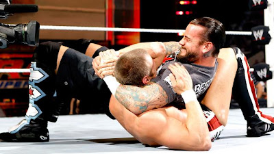 WWE In live!!!!: DANIEL BRYAN vs KANE