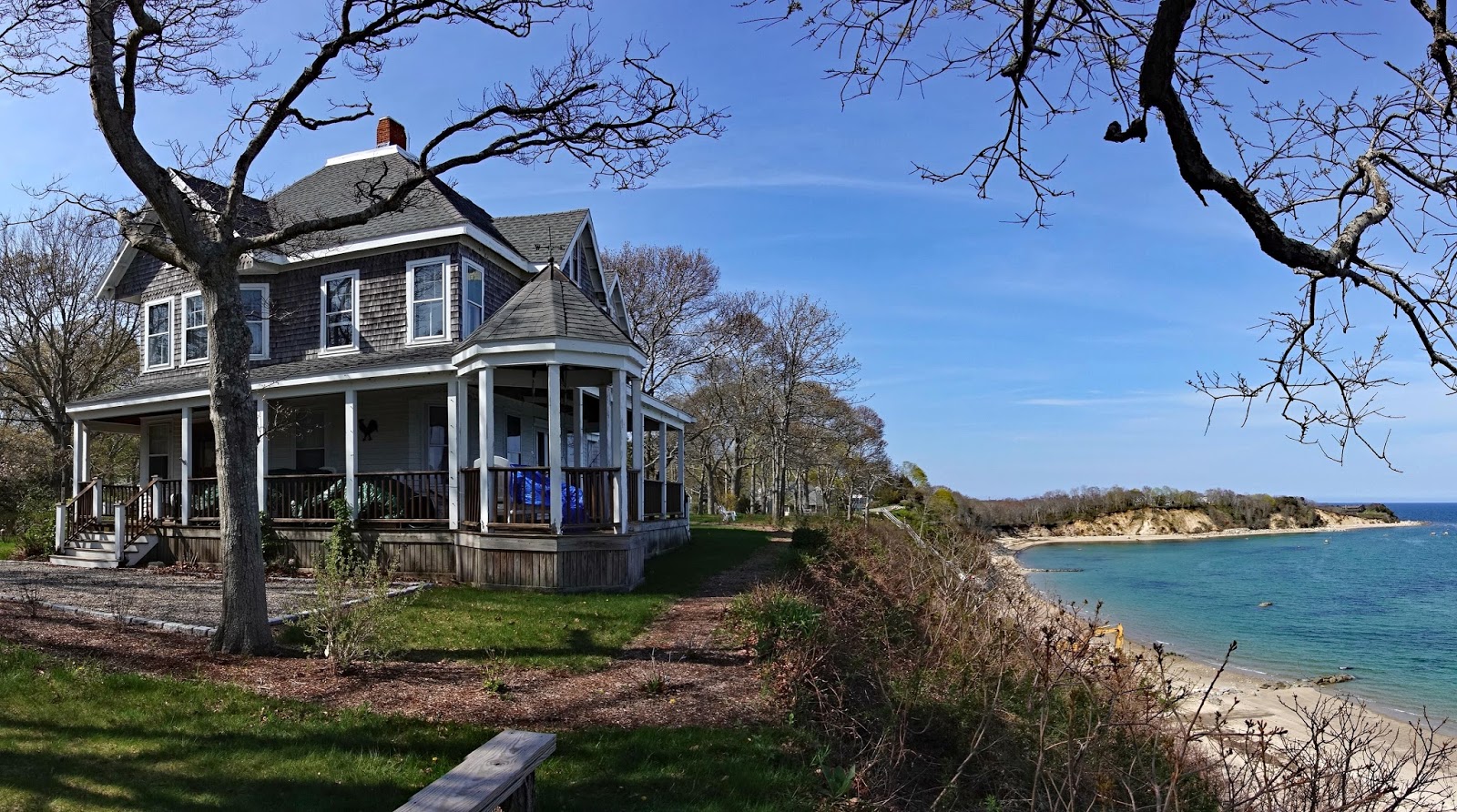 Joe's Retirement Blog: Big Tracks, Manomet, Plymouth, Massachusetts, USA