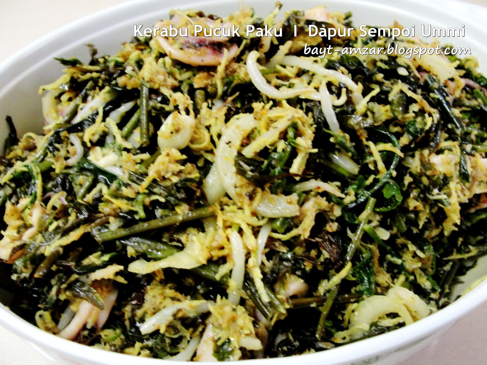 DAPUR SEMPOI UMMI: Kerabu Pucuk Paku