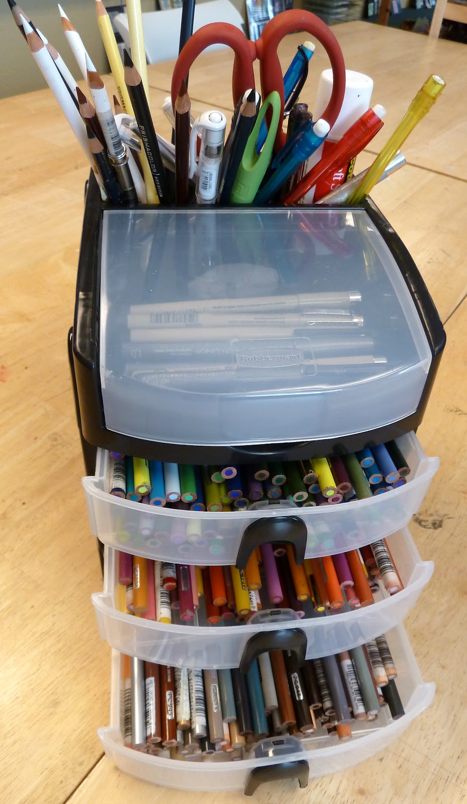 Bella Carta at Art 'n Soul: New Storage for Judy's Colored Pencils