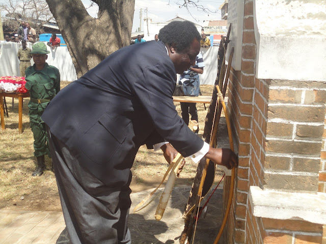 Tanzia: Chifu wa Wahehe, Abdul Adam Sapi Mkwawa afariki dunia | Page 2 ...