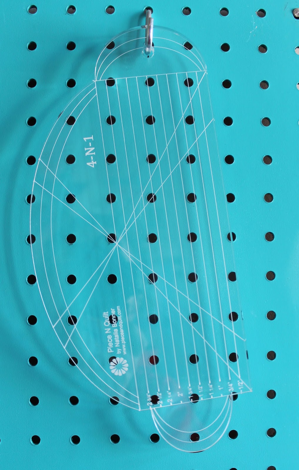 Piece N Quilt: Introducing The 4-N-1 Machine Quilting Ruler