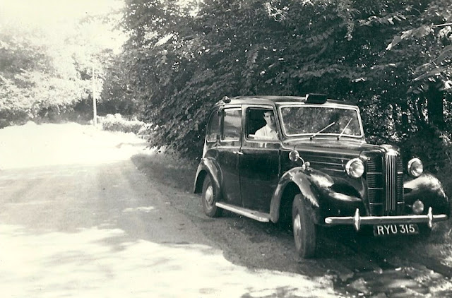 Europe by London Taxi: Wales - Our first London Taxi! - August 1968