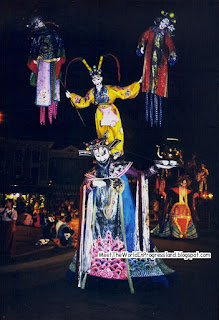 Meet The World: The Mulan Parade at Disneyland - 1998