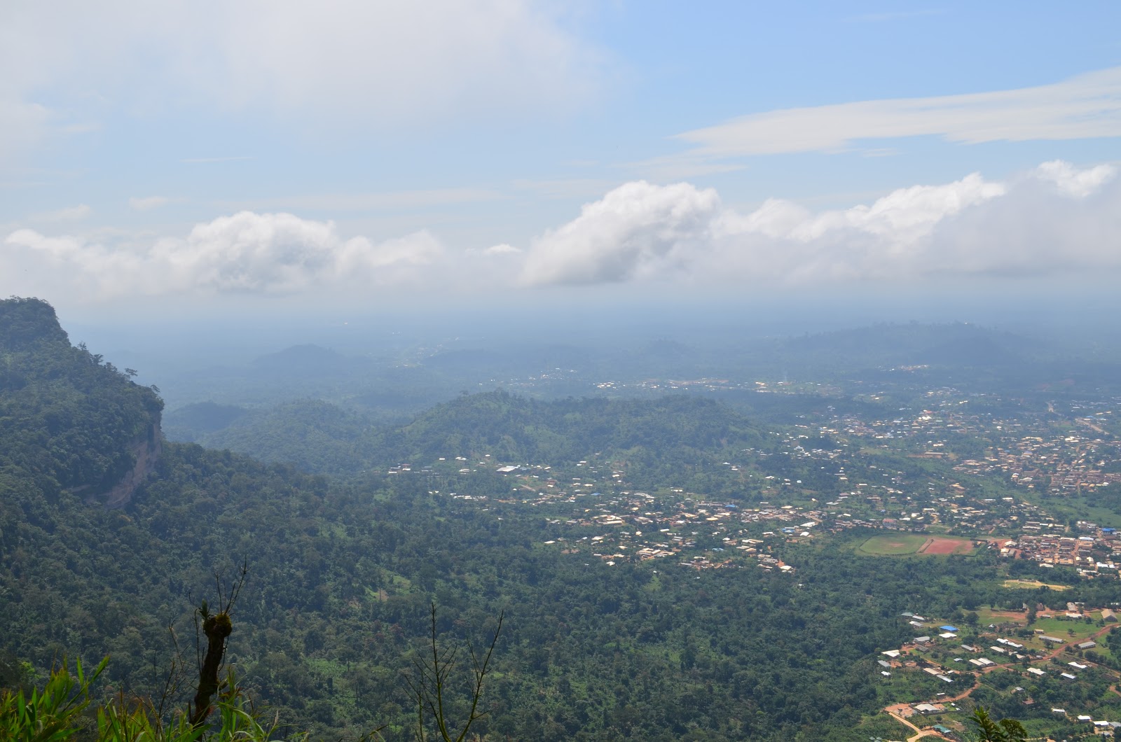 Accra Navigations: An American's Impressions of Urban Life in Ghana ...