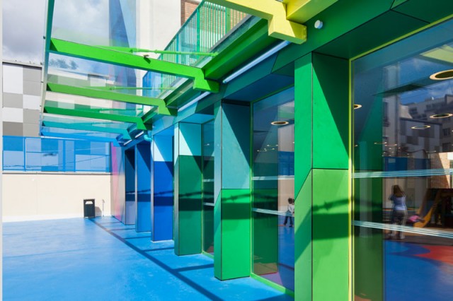 ELLE ARQUITETURA: Ecole Maternelle Pajol - Paris