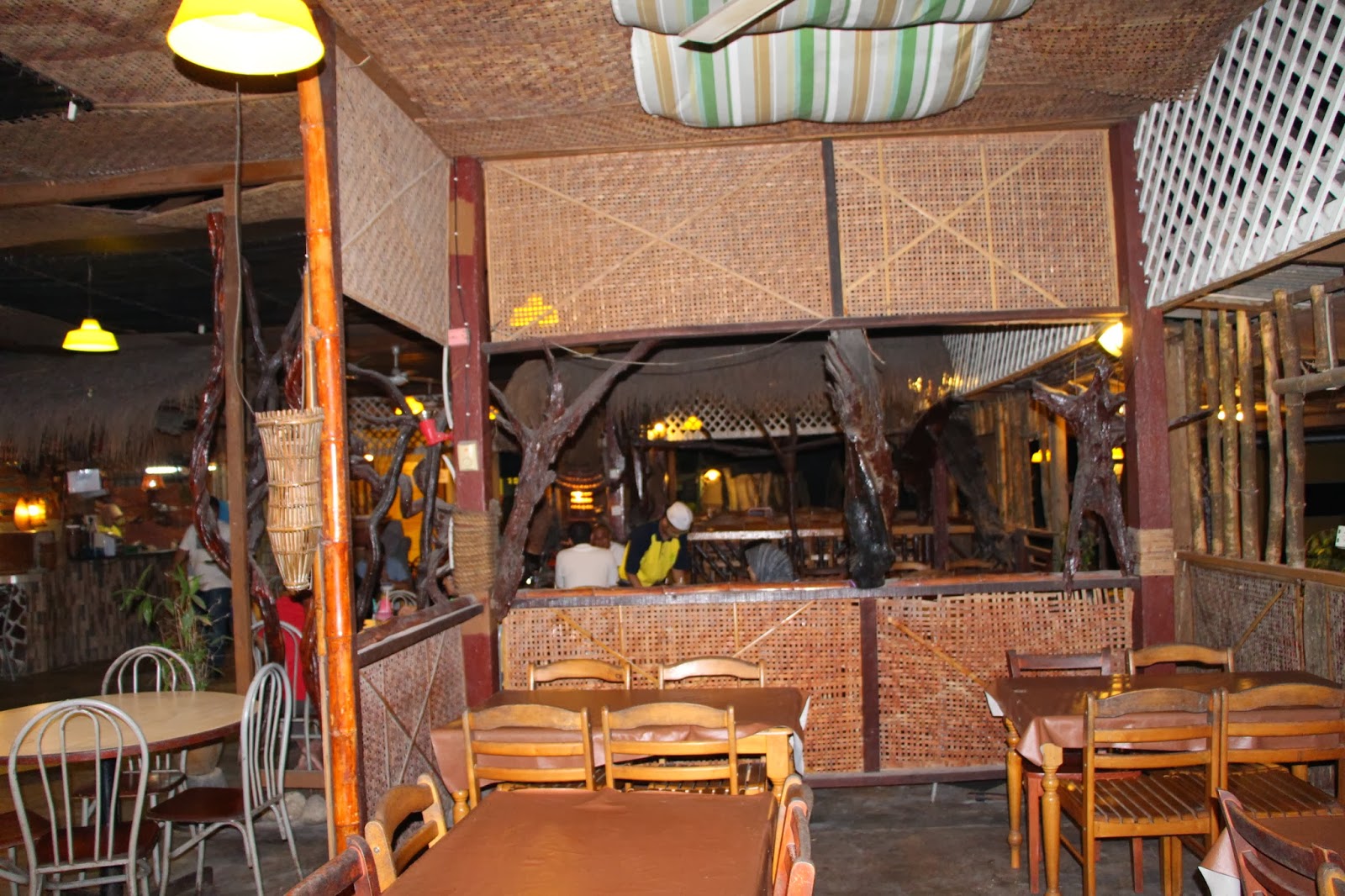 Muhammad Qul Amirul Hakim: Restoran Rimba Klasik, Bandar Baru Bangi