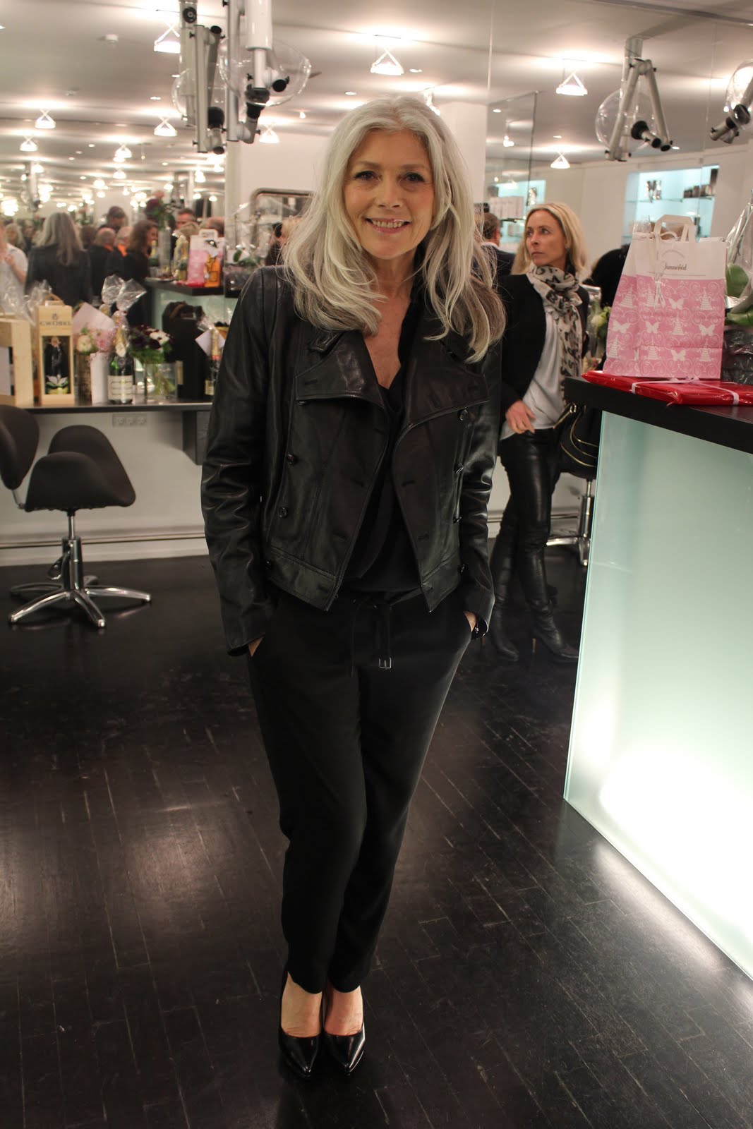 Ethilia//Nilia: Gun-Britt Coiffure