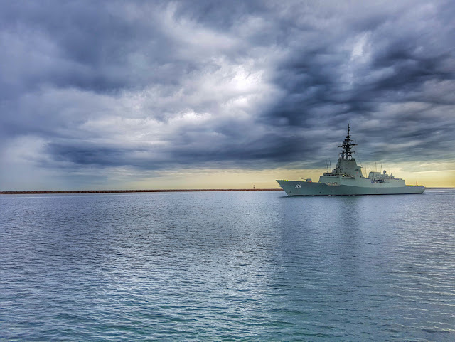 Military and Commercial Technology: Australia's first Air Warfare ...