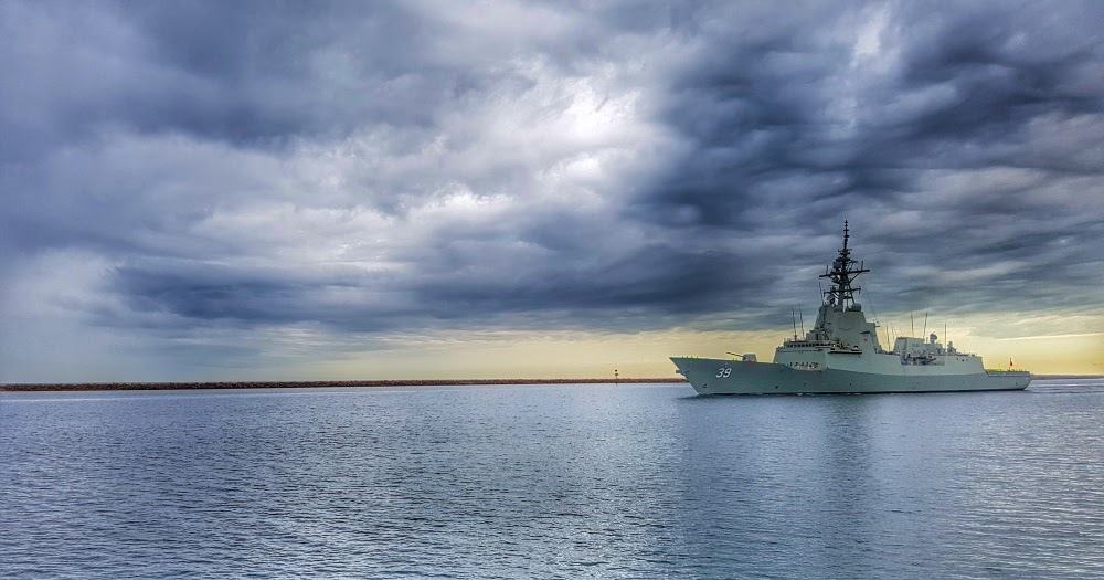 Military and Commercial Technology: Australia's first Air Warfare ...