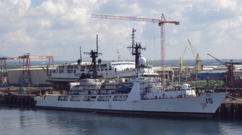 Em Esber Blog 2: MV Eastern Endeavor at Keppel Shipyard, Bauan Batangas ...