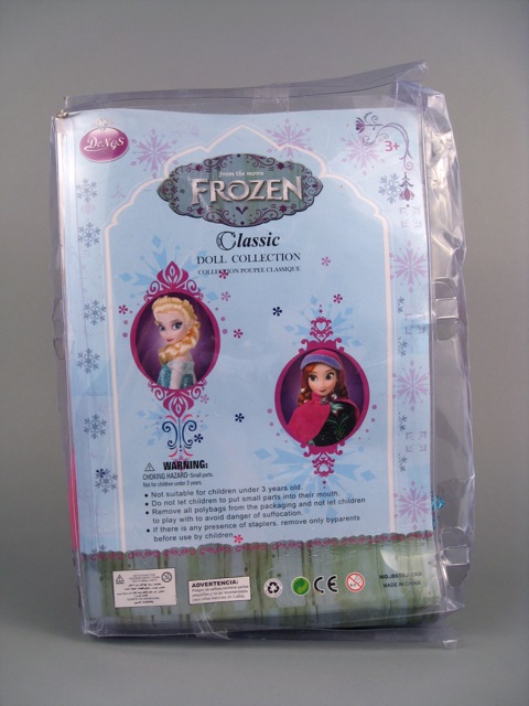Anna and Elsa Knockoff Dolls From China | The Toy Box Philosopher